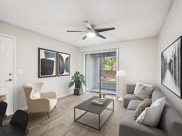 Westland Park 3 Bedroom Apartment for Rent at 6710 Collins Rd, Jacksonville, FL 32244 Duclay