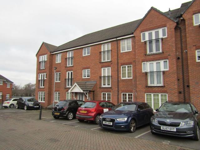 Westley Court, West Bromwich B71, 2 bed flat to rent, £850 pcm | PrimeLocation