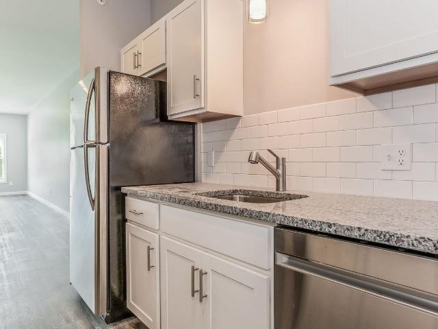 Westledge Apartments 2 Bedroom Apartment for Rent at 2 Westledge Dr, Norwich, CT 06360