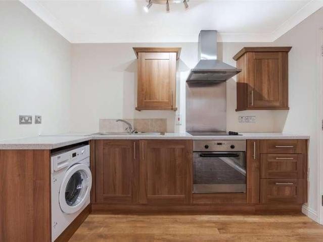 Westleigh House, Crescent Road, Wimborne, Dorset, BH21
