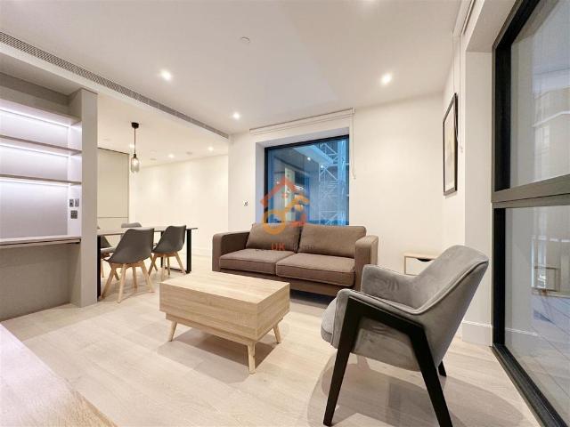 Westmont Apartments, Fountain Park. 1 bed flat to rent £3,050 pcm £704 pw