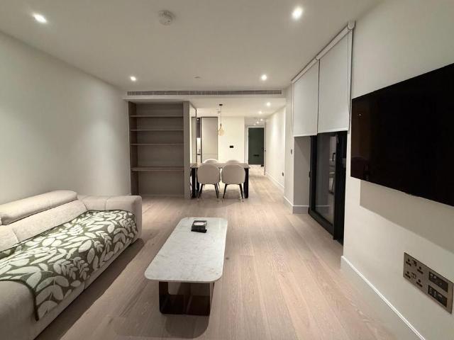 Westmont Apartments, Fountain Park. 2 bed apartment to rent £4,500 pcm £1,038 pw