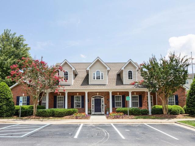 Westmont Commons 1 Bedroom Apartment for Rent at 120 Chamberlain Dr, Asheville, NC 28806
