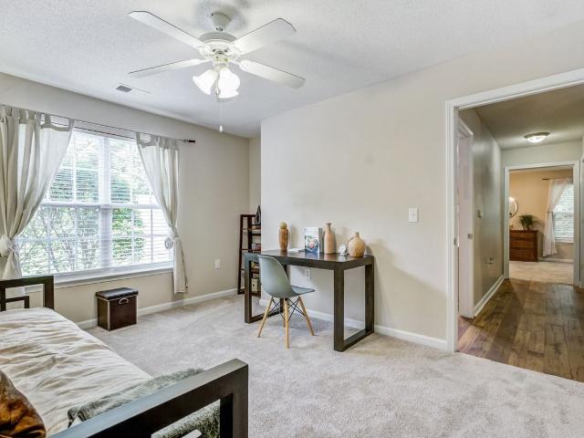Westmont Commons 2 Bedroom Apartment for Rent at 120 Chamberlain Dr, Asheville, NC 28806