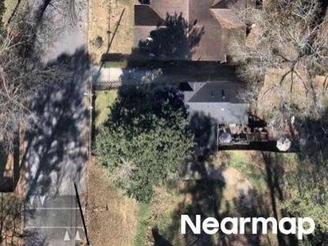 Westmont Rd SW