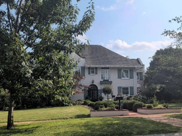 Westmoreland Dr