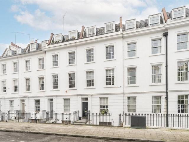 Westmoreland Terrace, London SW1V 1 bed flat to rent £2,297 pcm £530 pw