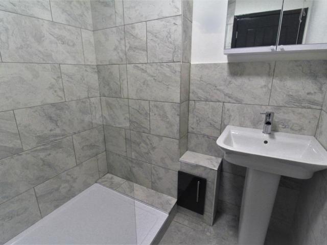 Westmaner Court, Beeston, Nottingham NG9, 2 bed property to rent, £895 pcm | PrimeLocation