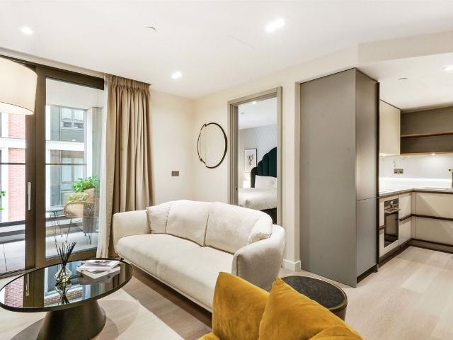 Westmark Tower W2, 1 bed flat to rent, £3,683 pcm | PrimeLocation
