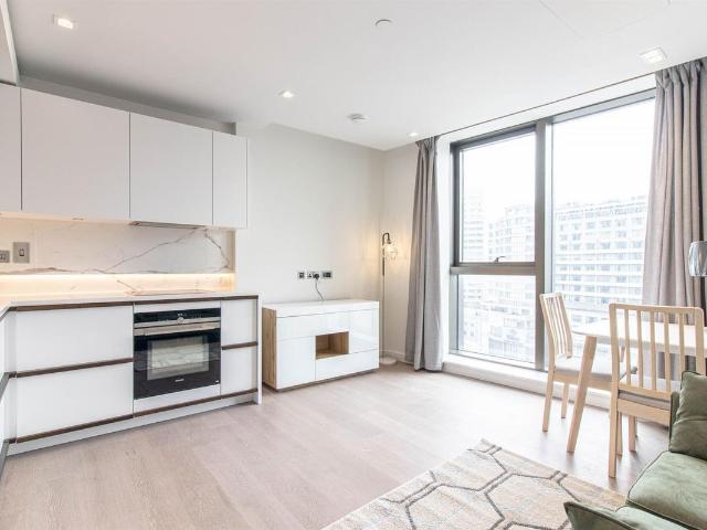 Westmark Tower, London W2, 1 bed flat to rent, £2,550 pcm | PrimeLocation