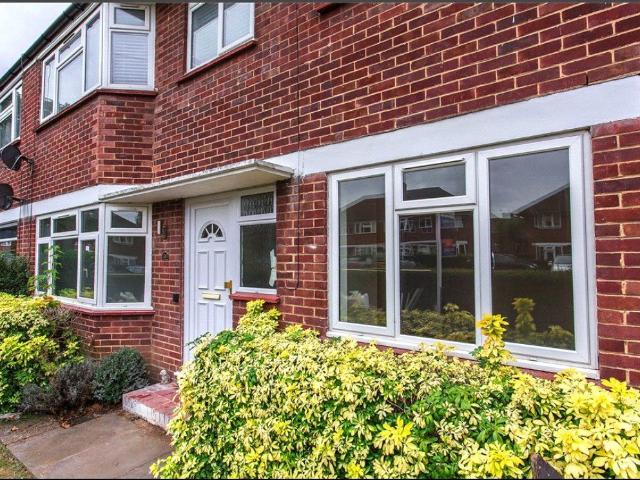 Westmead, Windsor SL4, 2 bed flat to rent, £1,650 pcm | PrimeLocation