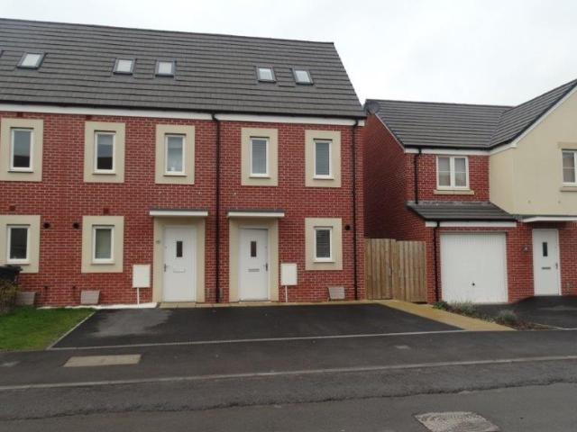 Westminster Way, Somerset TA6 3 bed house to rent £1,175 pcm £271 pw