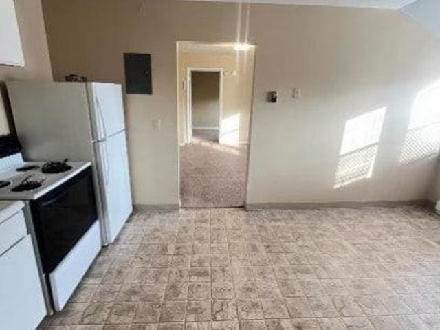 Westminster Apartments Studio Apartment for Rent at 2301 W Pacific Ave, Spokane, WA 99201