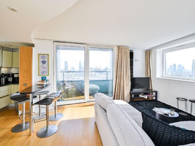 Westminster Bridge Road, Waterloo, London SE1, 2 bed flat to rent, £4,700 pcm | PrimeLocation