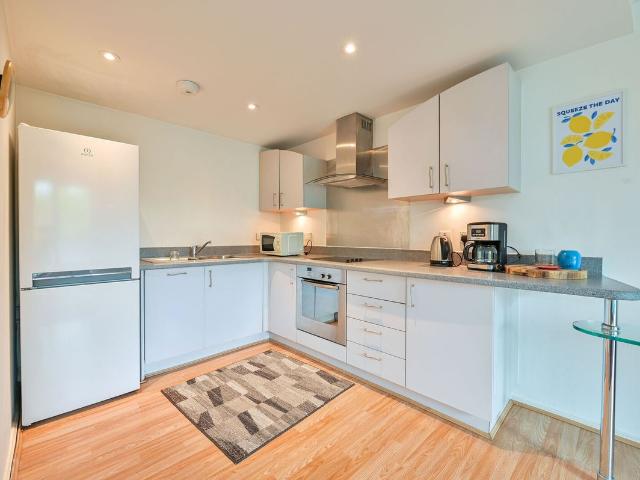Westminster Bridge Road, Borough, London SE1, 1 bed flat to rent, £2,500 pcm | PrimeLocation