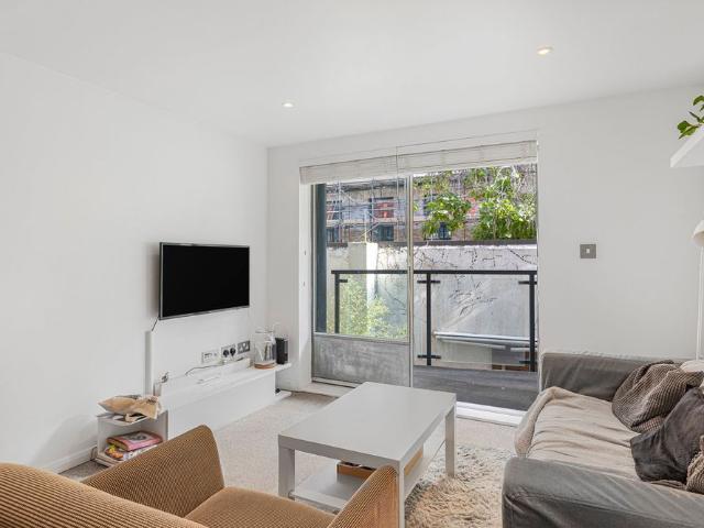 Westminster Bridge Road, London, SE1 7RW