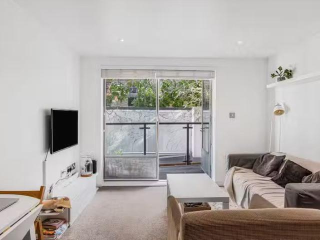 Westminster Bridge Road, London, SE1 7RW