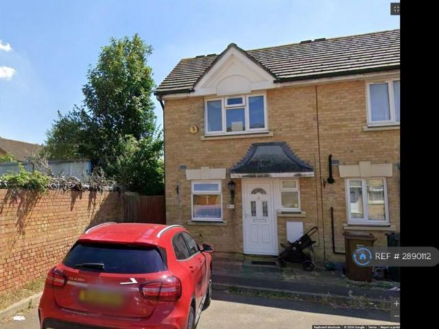 Westminster Close, Feltham, TW14 2 bed terraced house to rent £1,850 pcm £427 pw
