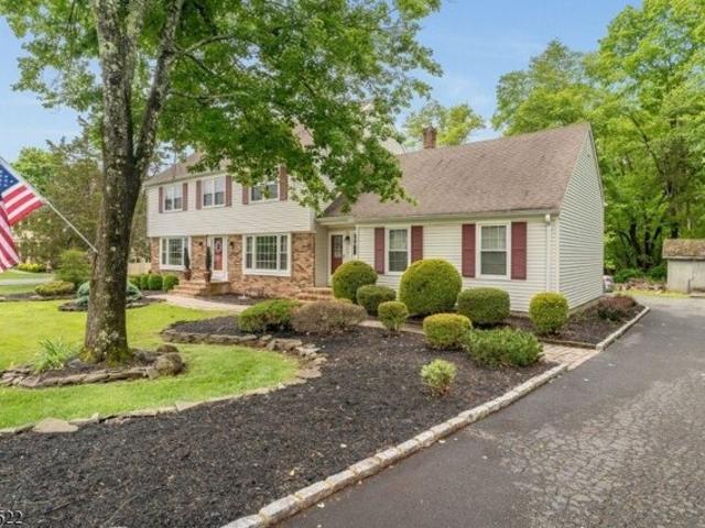 Westminster Dr, Clinton Township, Home For Sale