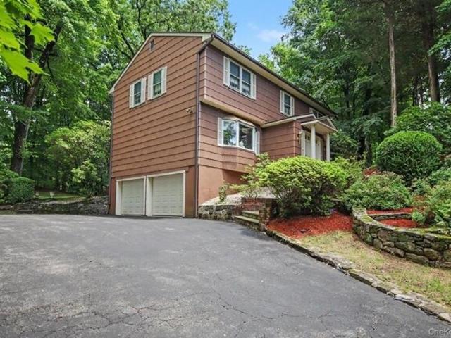 Westminster Dr, Croton On Hudson, Home For Sale