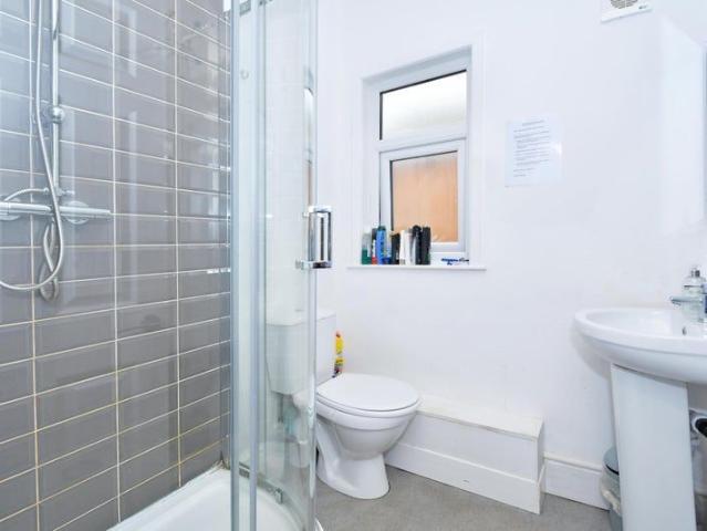 Westminster Street, Crewe CW2, Room to rent, £450 pcm | PrimeLocation