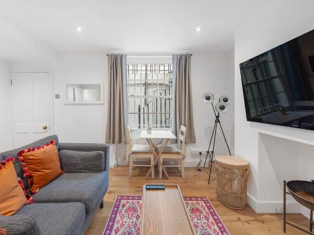 Westminster SW1P, 1 bed flat to rent, £4,424 pcm | PrimeLocation