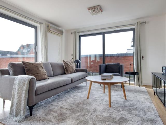 Westminster SW1P, 3 bed flat to rent, £5,770 pcm | PrimeLocation