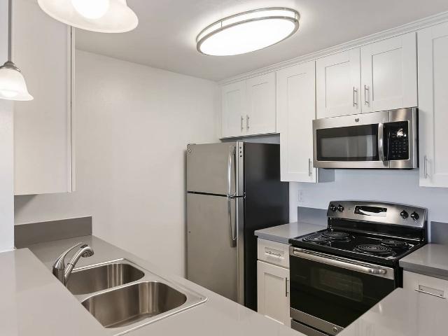 Westside Terrace Apartments 1 Bedroom Apartment for Rent at 3636 S Sepulveda Blvd, Los Angeles, CA 90034 Palms