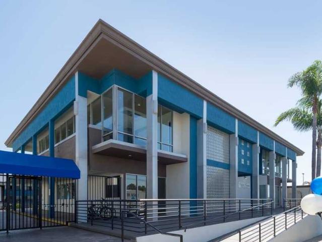 Westside Terrace Apartments 2 Bedroom Apartment for Rent at 3636 South Sepulveda Boulevard, Los Angeles, CA 90034 Palms