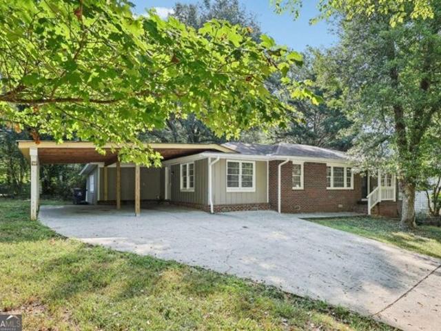 Westside Dr, Acworth, Home For Sale