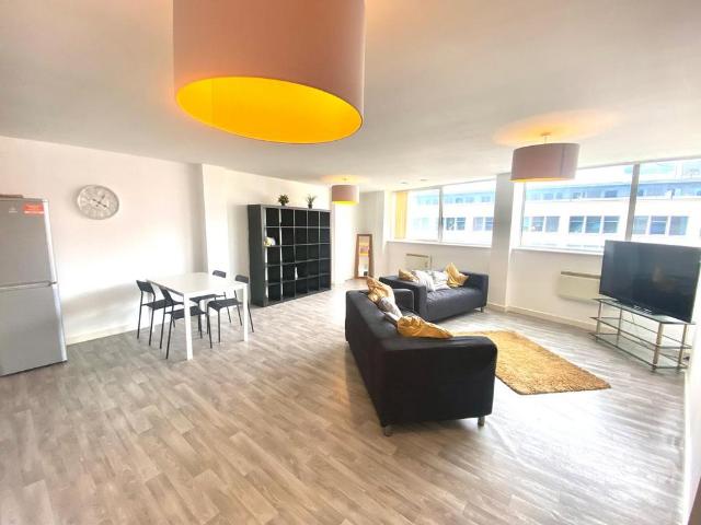 Westside One, 22 Suffolk Street. 2 bed apartment to rent £1,050 pcm £242 pw