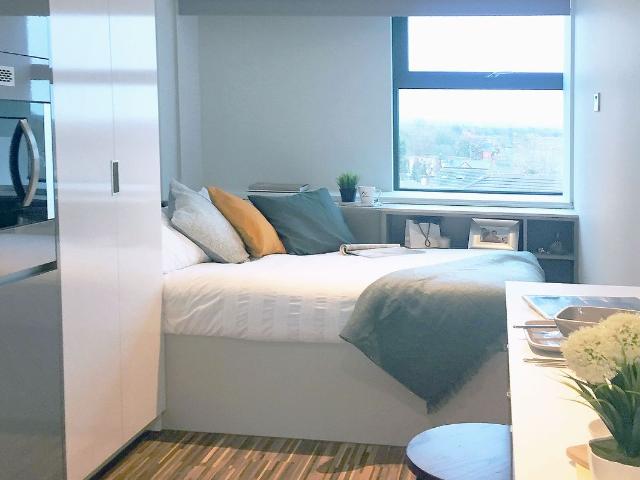 Westpoint, Manchester M16, 1 bed flat to rent, £945 pcm | PrimeLocation