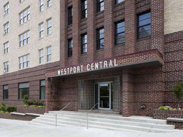 Westport Central 1 Bedroom Apartment for Rent at 301 W Armour Blvd, Kansas City, MO 64111 Hanover Place