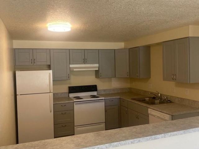 Westpa 2 Bedroom Apartment for Rent at 1555 W 18th Ave, Eugene, OR 97402 Jefferson Westside