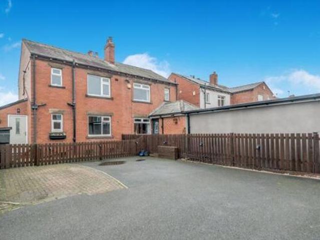 Westroyd Avenue, Hunsworth, 3 Bedroom Semi detached
