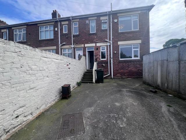 Westroad, Newcastle Upon Tyne NE5, 3 bed flat to rent, £1,300 pcm | PrimeLocation