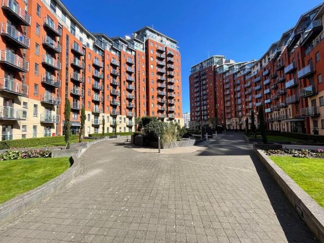Westray, Gotts Road, Leeds, West Yorkshire LS12, 1 bed flat to rent, £875 pcm | PrimeLocation