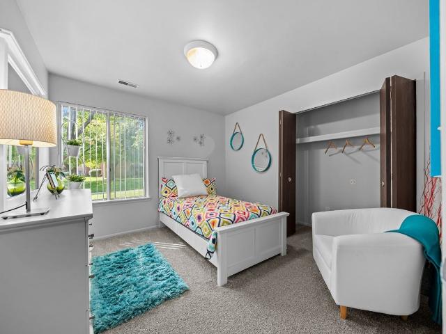 Westwood Village Apartments 2 Bedroom Apartment for Rent at 37830 Westwood Cir, Westland, MI 48185 Westland