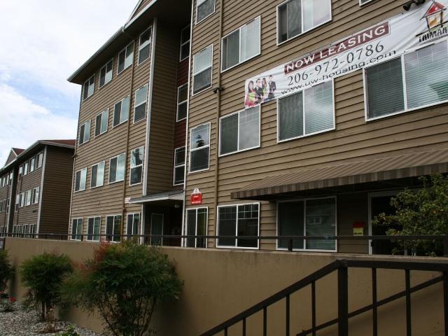 Westwood Apartments 3 Bedroom Apartment for Rent at 4327 8th Ave Ne, Seattle, WA 98105 University District
