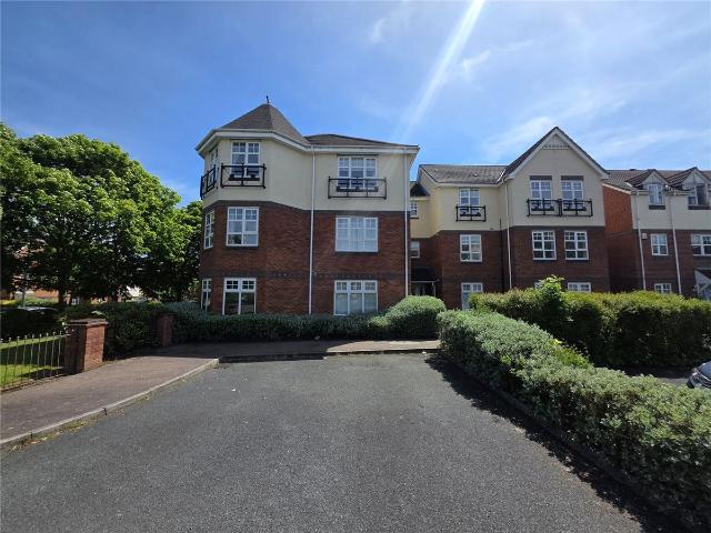 Westwood Drive, Rubery, Birmingham B45, 2 bed flat to rent, £875 pcm | PrimeLocation
