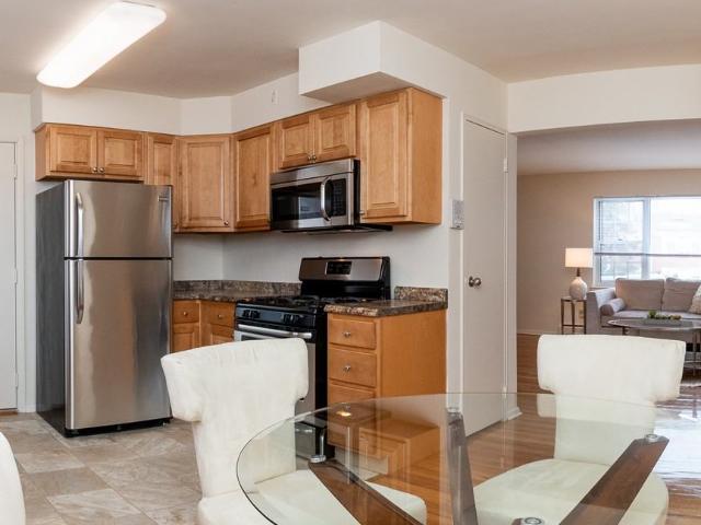 Westwood Hills 1 Bedroom Apartment for Rent at 5 Sutton Pl, Westwood, NJ 07675