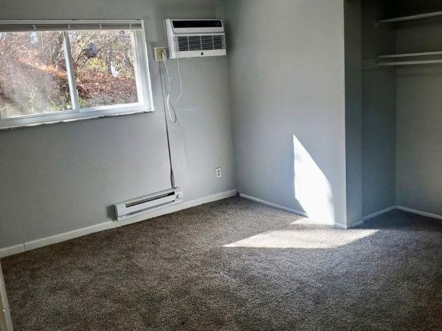 Westwood Manor 2 Bedroom Apartment for Rent at 3272 Gobel Ave, Cincinnati, OH 45211 Westwood