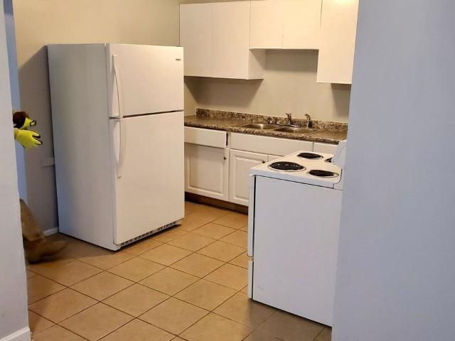 Westwood Manor 2 Bedroom Apartment for Rent at 3272 Gobel Ave, Cincinnati, OH 45211 Westwood