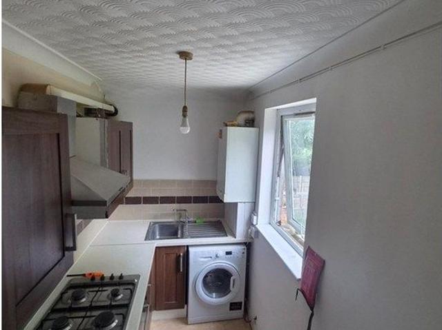 Westwood Road, Ilford IG3, 1 bed flat to rent, £1,400 pcm | PrimeLocation