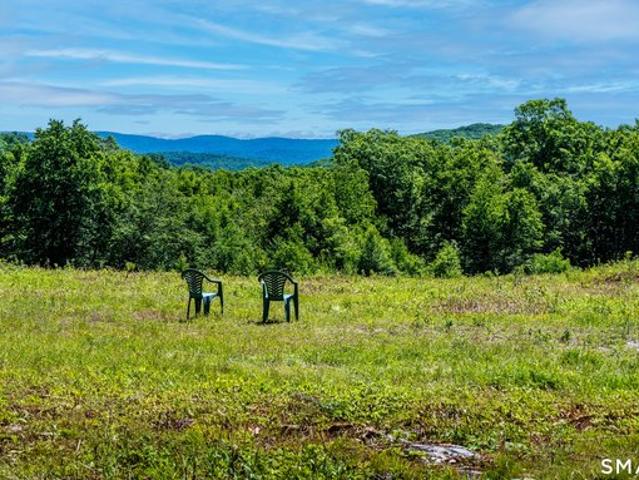 Westwoods Rd Unit 2, Sharon, CT 06069