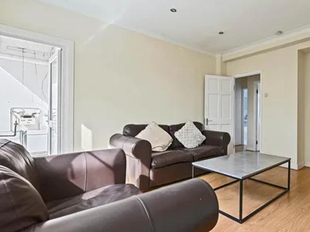 Westway, London, W12 7AW, United Kingdom | 2 bed house for rent #118295942 | Rentberry