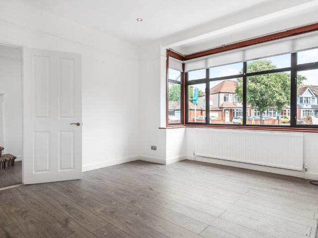 Westway, London SW20, 4 bed detached house to rent, £3,400 pcm | PrimeLocation