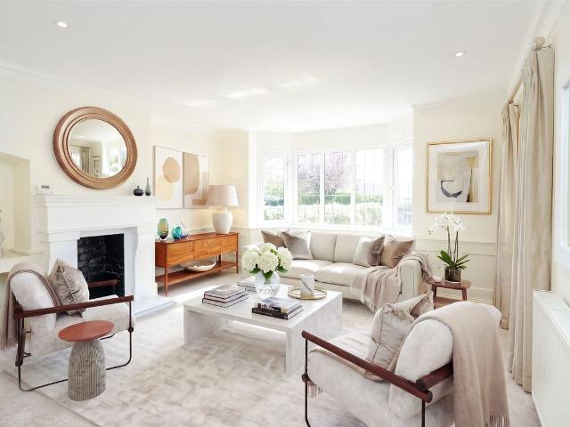 Westways, Edenbridge, Kent TN8, 4 bed semi detached house to rent, £2,500 pcm | PrimeLocation