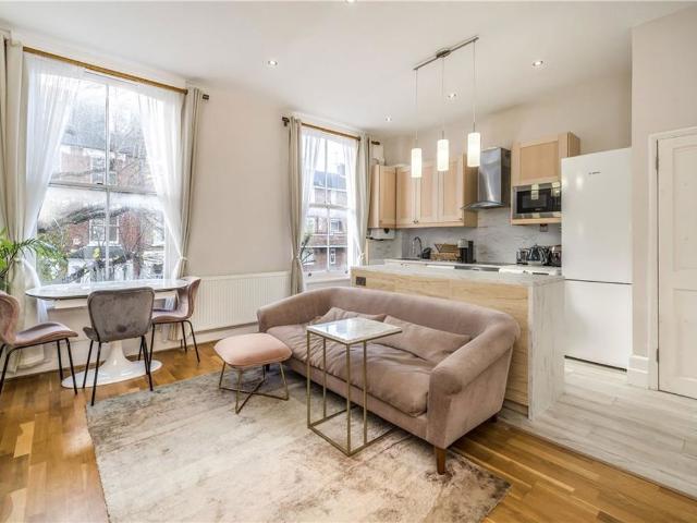 Westwick Gardens, London W14, 1 bed flat to rent, £2,250 pcm | PrimeLocation