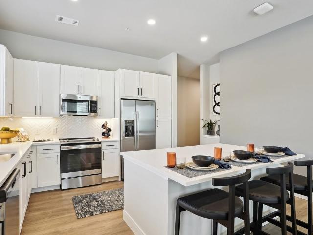 Westvale Studio Apartment for Rent at 1000 Cannon Pkwy, Roanoke, TX 76262